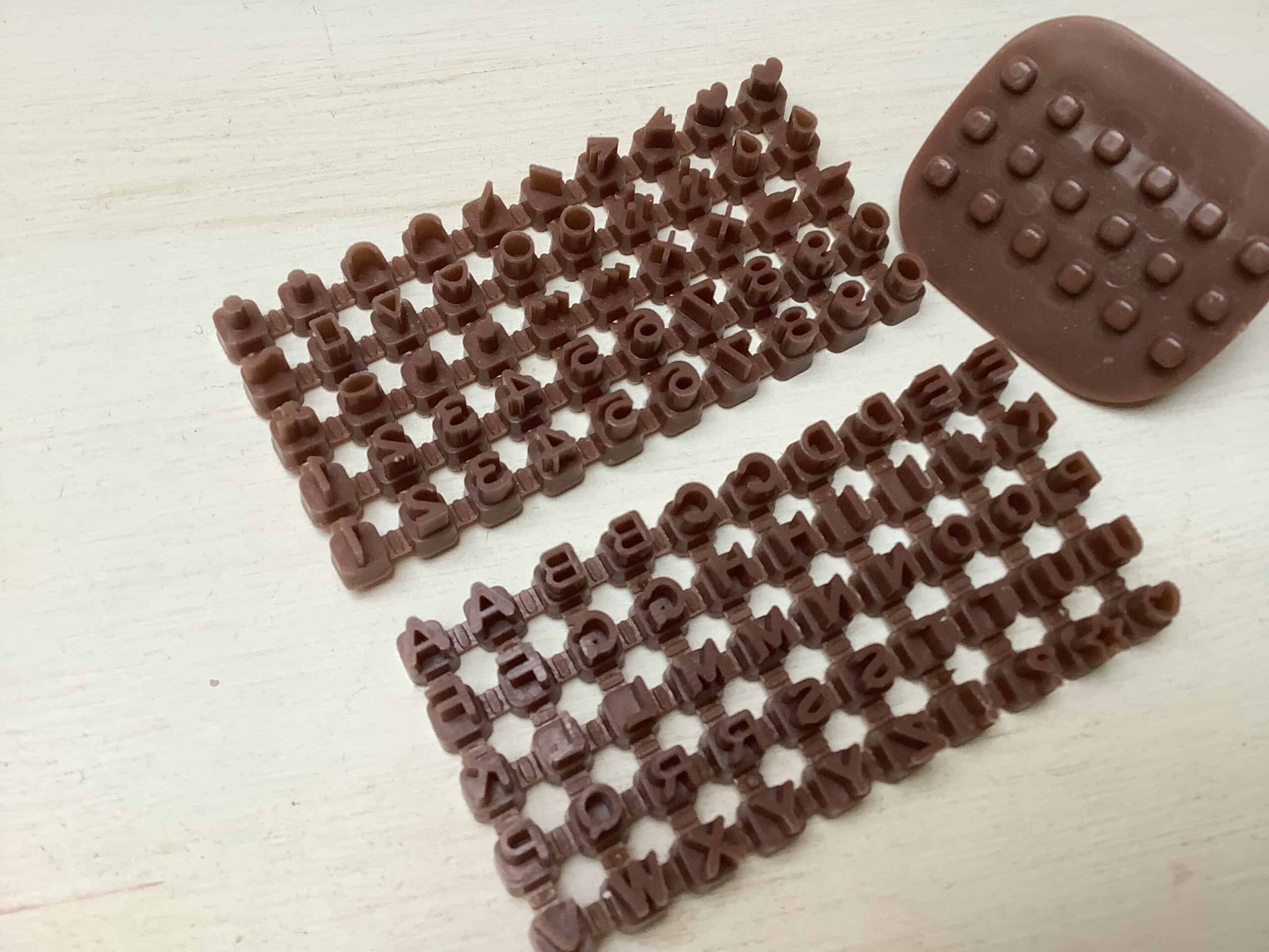 Razítka do hlíny set písmen a symbolů | Keramika ANDEE